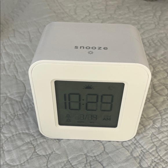 Capello | Other | Capello Snooze White Digital Alarm Clock Square Box ...